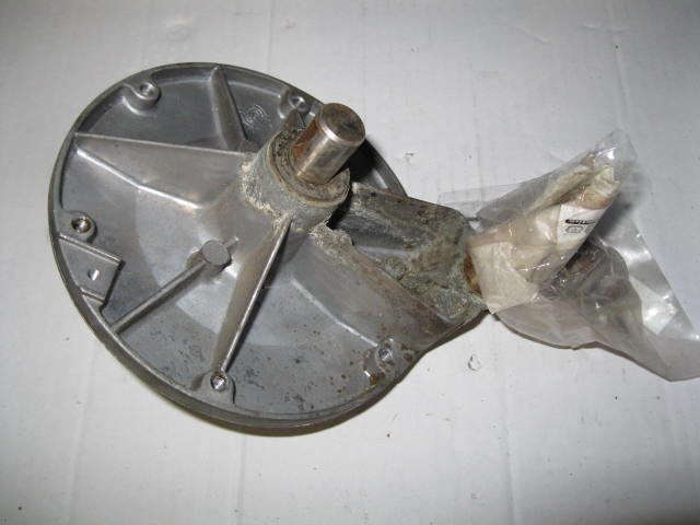 aandrijfmechanisme 645 013 080 met as - VEWOS kringloopwinkel
