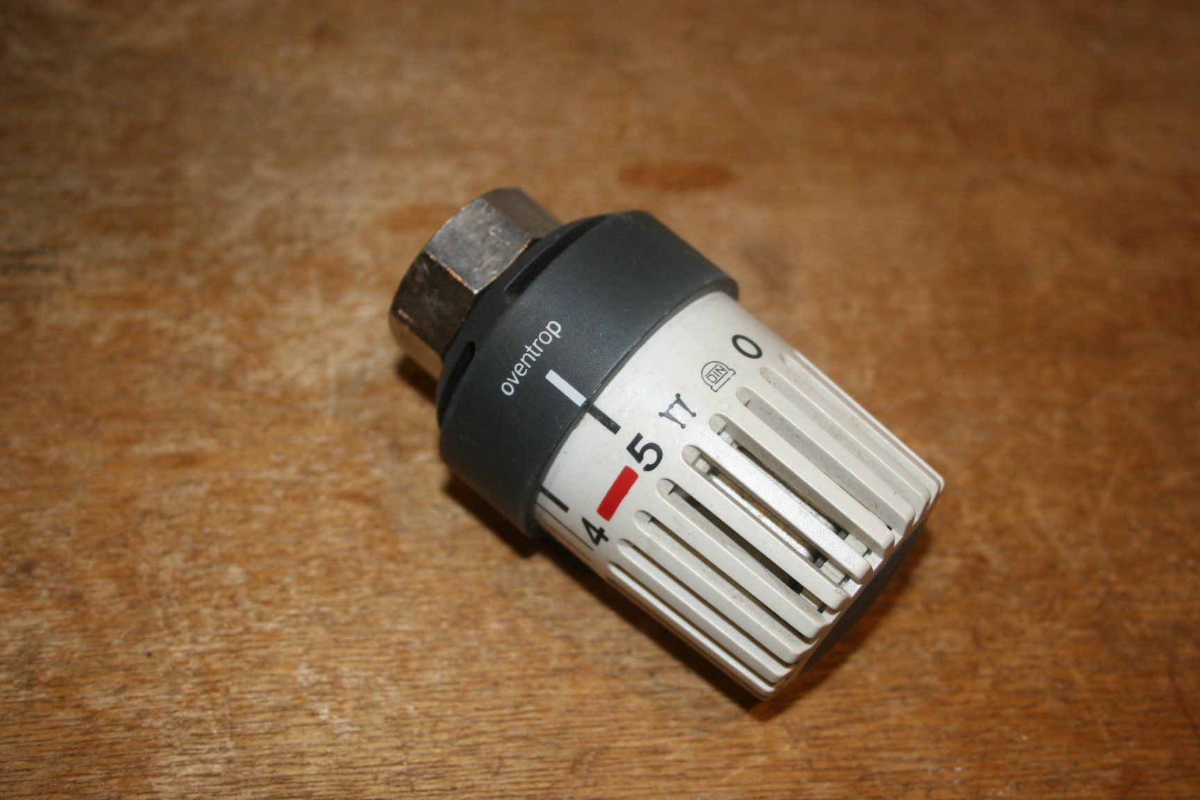 thermostaat kraan, UBEL CV onderdeel - VEWOS kringloopwinkel